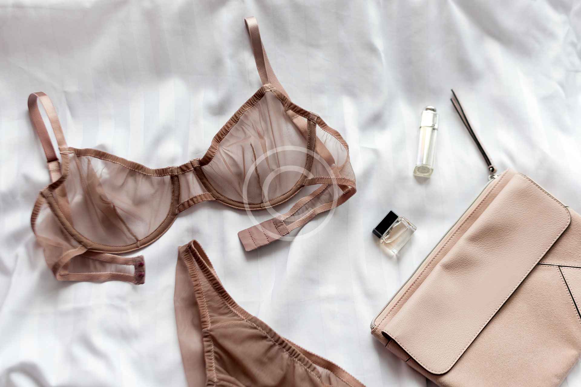 Essential lingerie pieces every woman should own – Tuamia.com